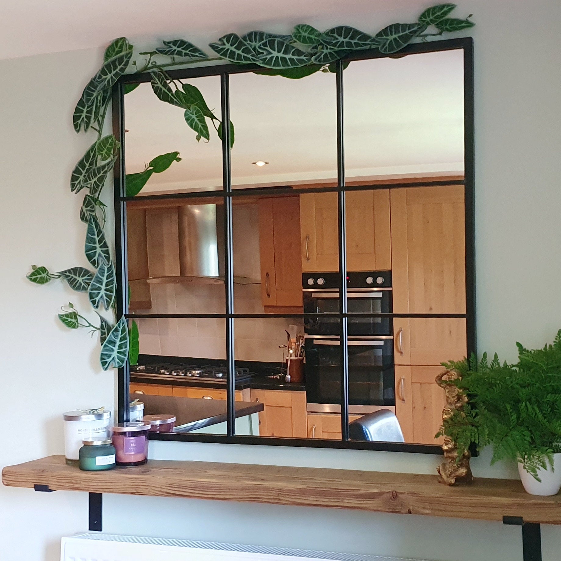 Garlands & Hanging Plants – Evergreenery